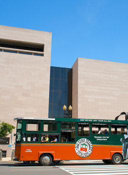 Old Town Trolley Tours | Washington.org